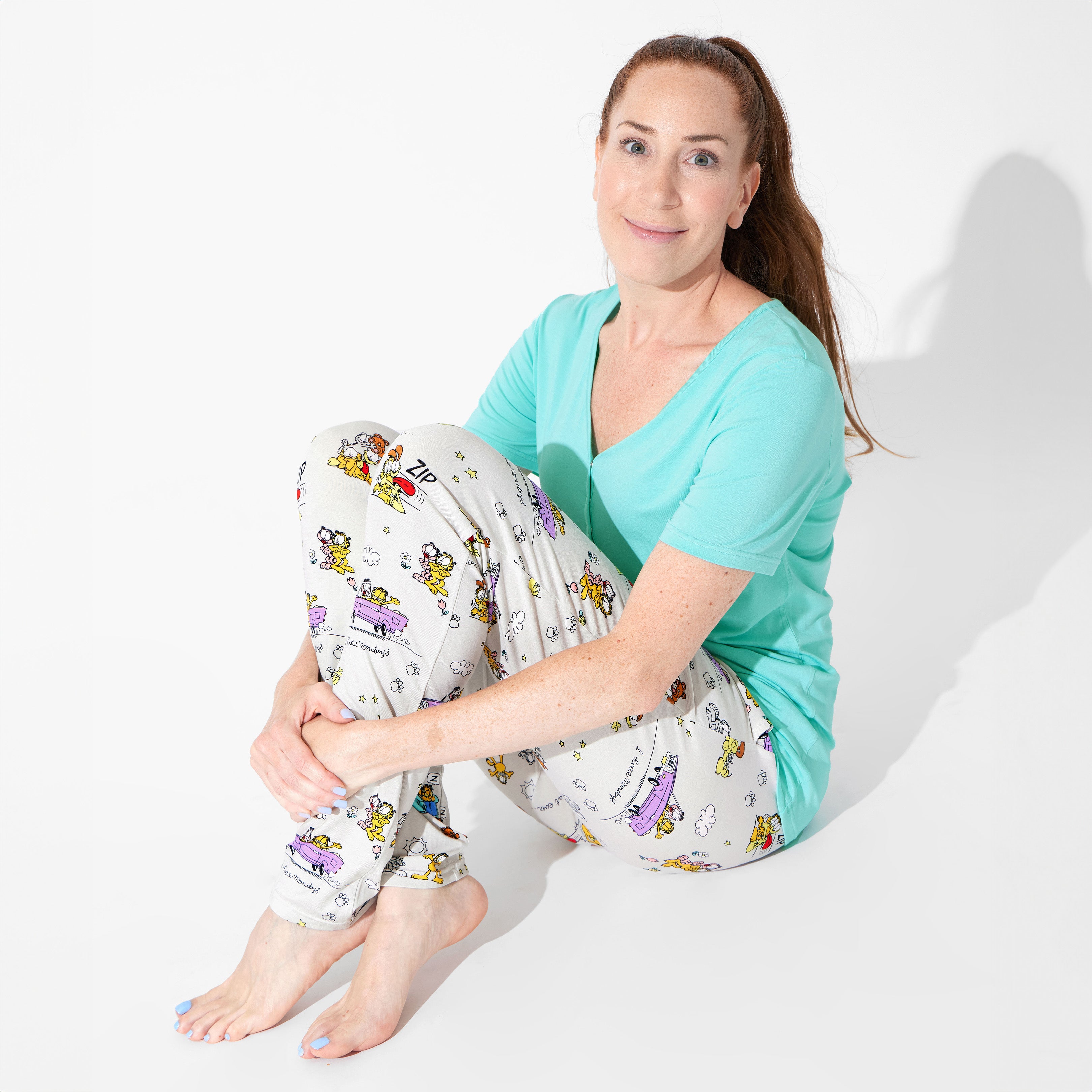 Snuggle in Style: Garfield & Friends Bamboo Women's Pajama Set - Bellabu Bear